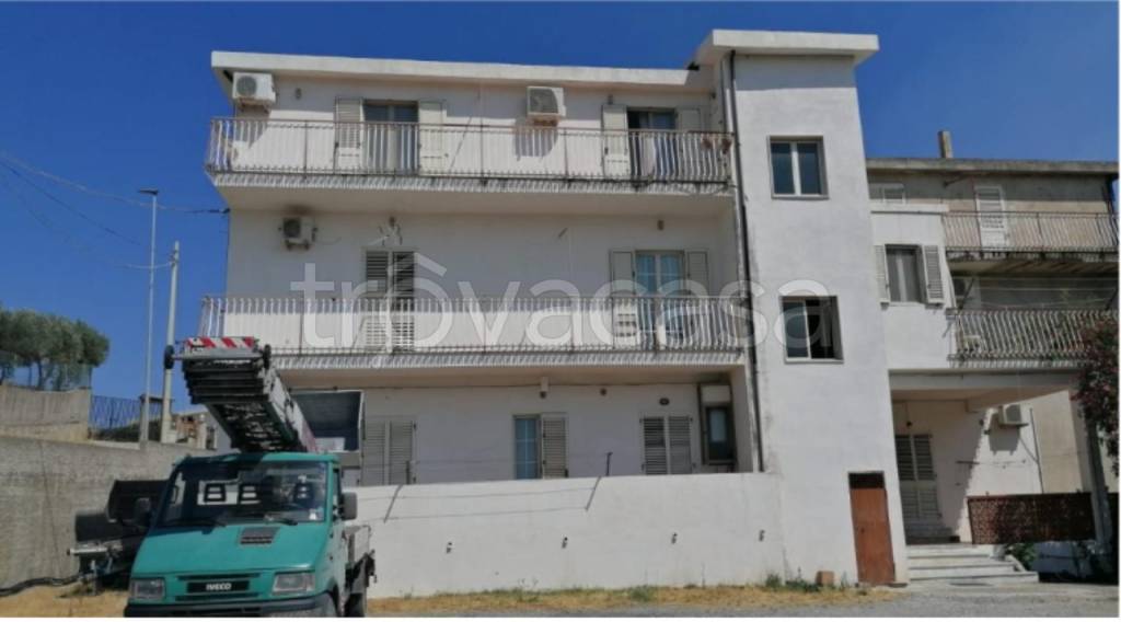 Appartamento all'asta a Crotone via Ucraina