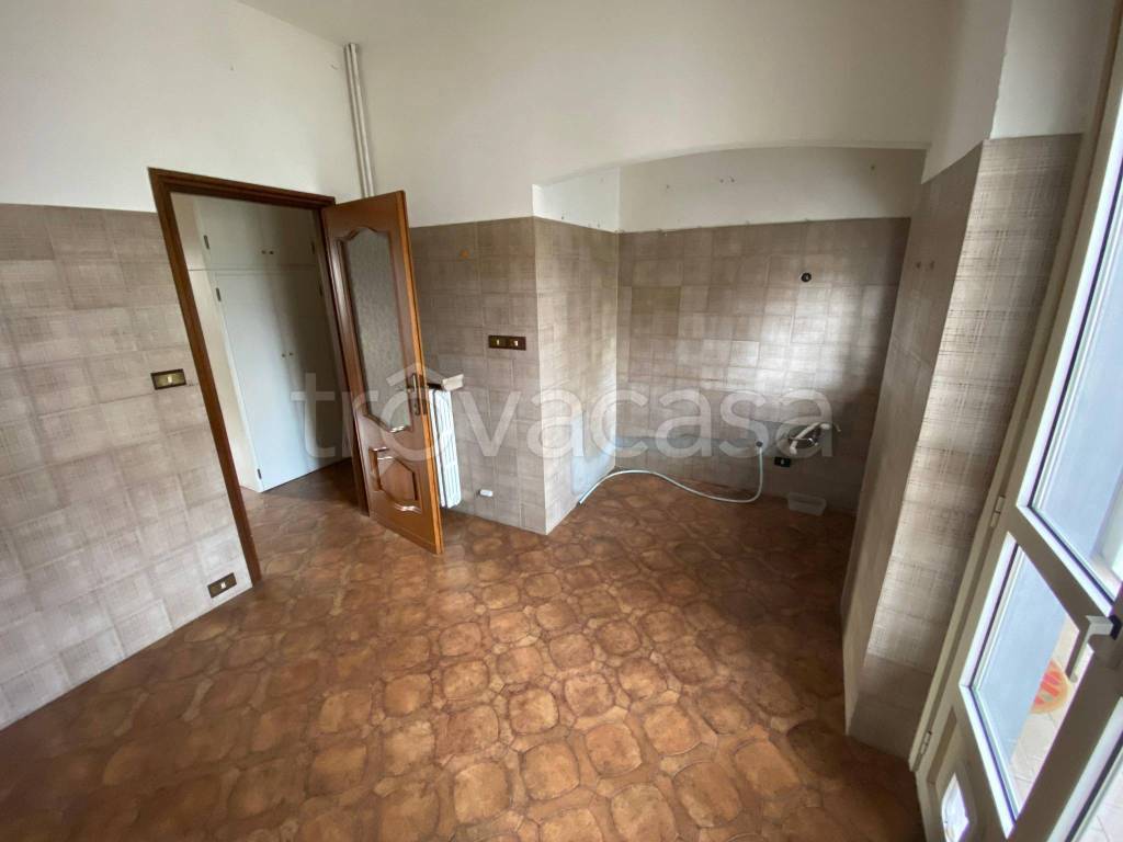 Appartamento in vendita a Vercelli via Natale Palli, 45