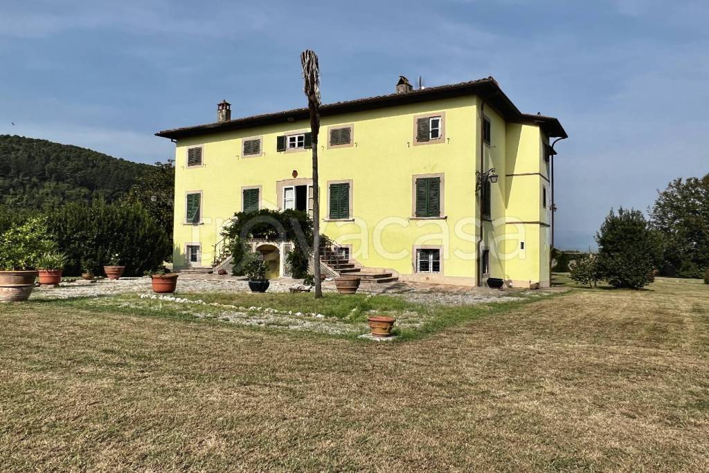 Villa in vendita a Capannori via di Sottomonte