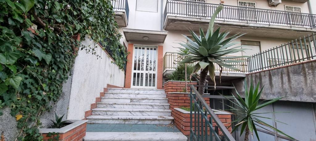 Appartamento in vendita a Catania