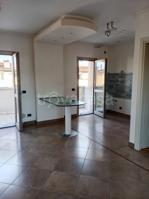 Attico in vendita a Carpi via muratori