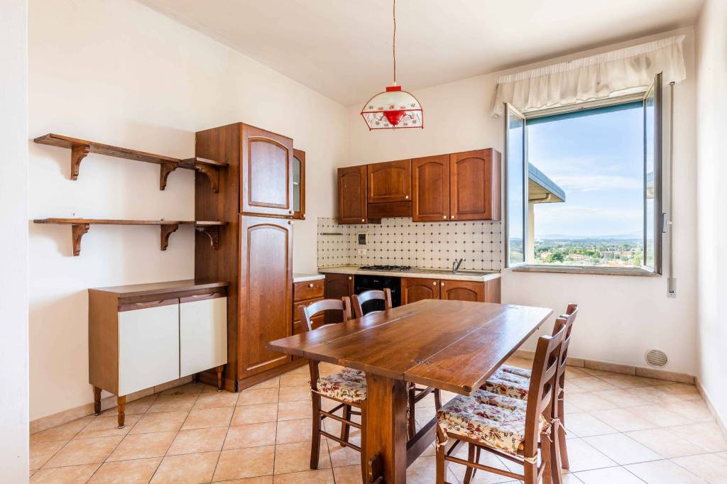 Appartamento in vendita a Cortona via 4 Novembre