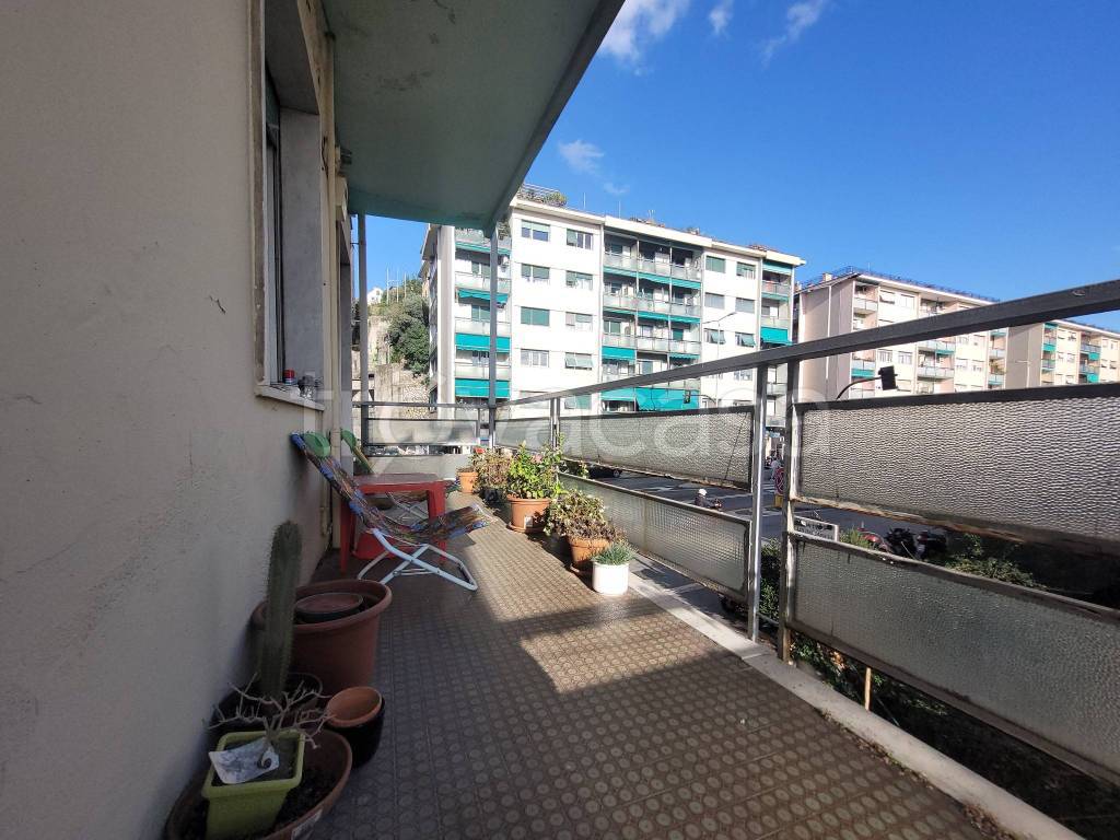 Appartamento in vendita a Genova corso Europa