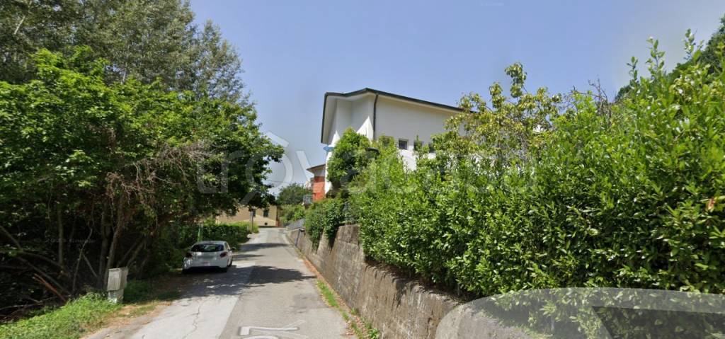 Appartamento all'asta a Barga via Traggiaia