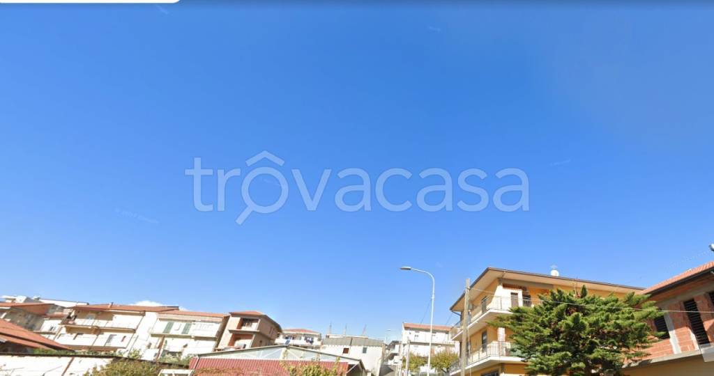 Appartamento all'asta a Biancavilla via Solaris