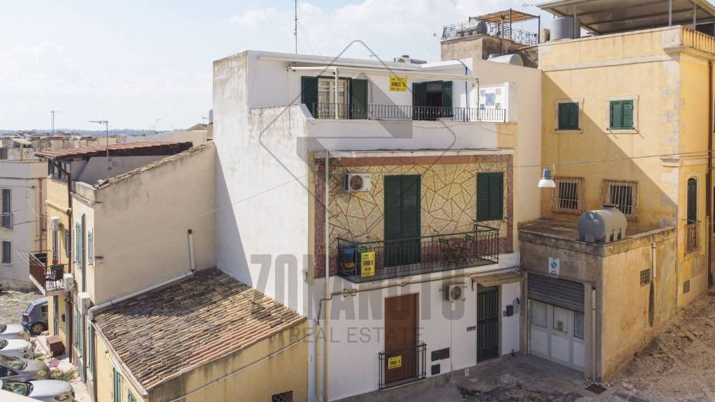 Casa Indipendente in vendita a Noto via Nicolò Mandalà, 8