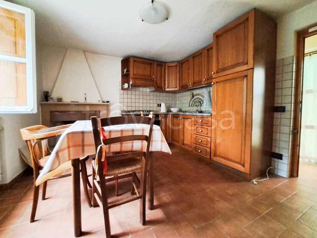 Casa Indipendente in vendita a Capannori via delle Forbici