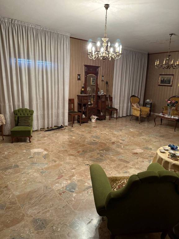 Appartamento in in vendita da privato a Canicattì via Tenente Colonnello Carrubba, 50