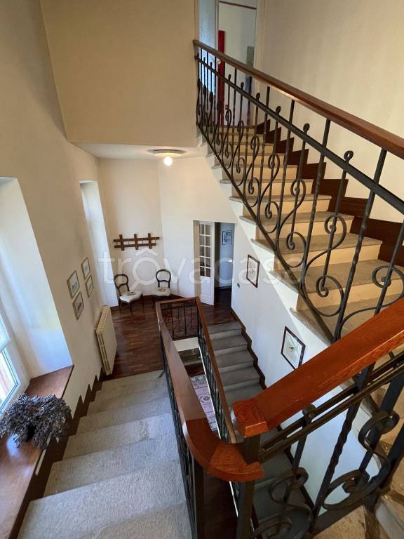 Villa in vendita a Como via per Brunate