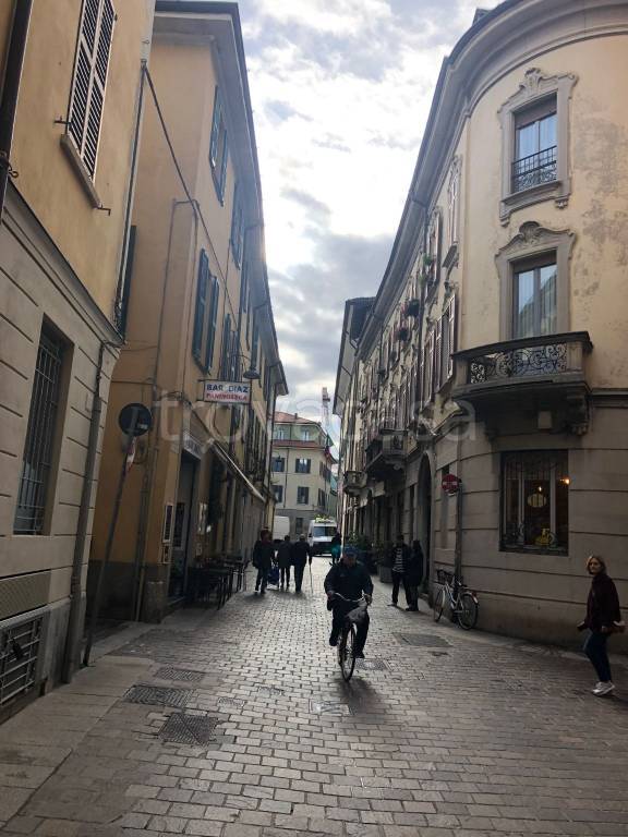 Appartamento in vendita a Como via Giuseppe Rovelli, 55