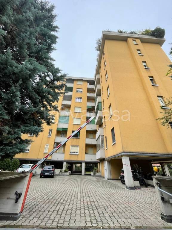 Appartamento in vendita a Bologna via Robert Koch, 5