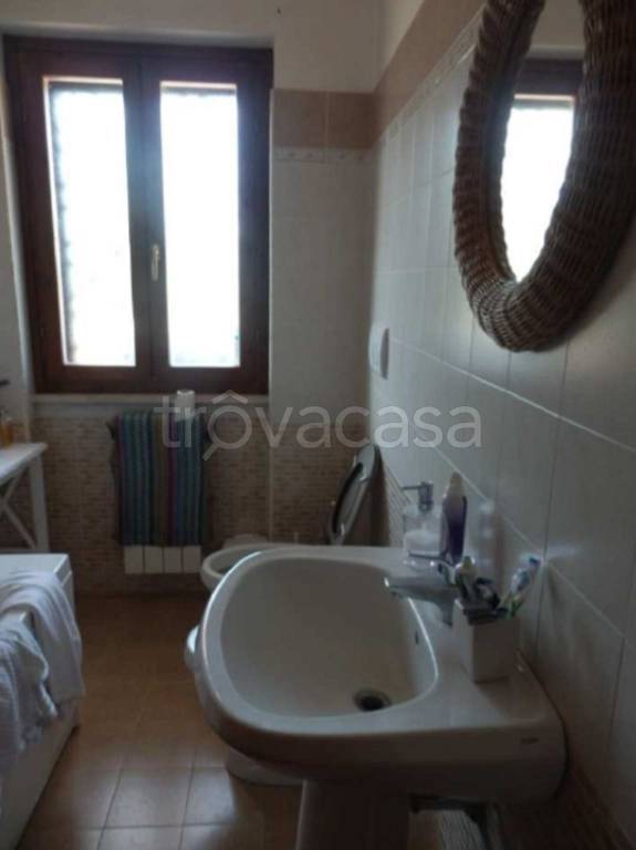 Villa Bifamiliare all'asta ad Anzio via delle Lantane, 12