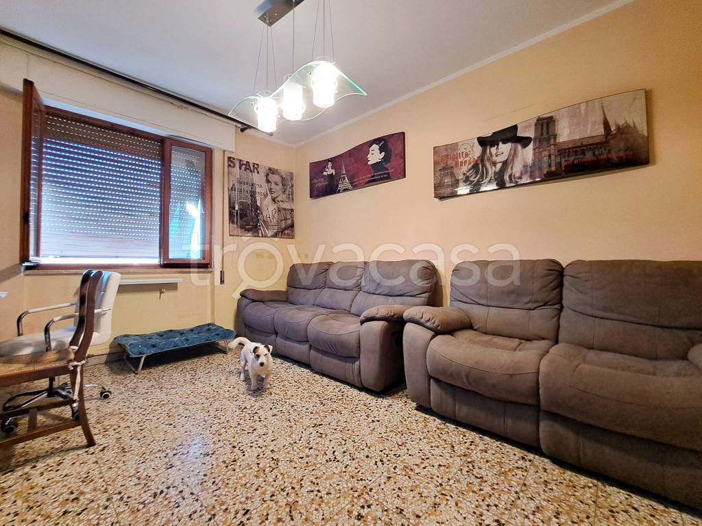 Appartamento in vendita a Lucca via del Palazzaccio