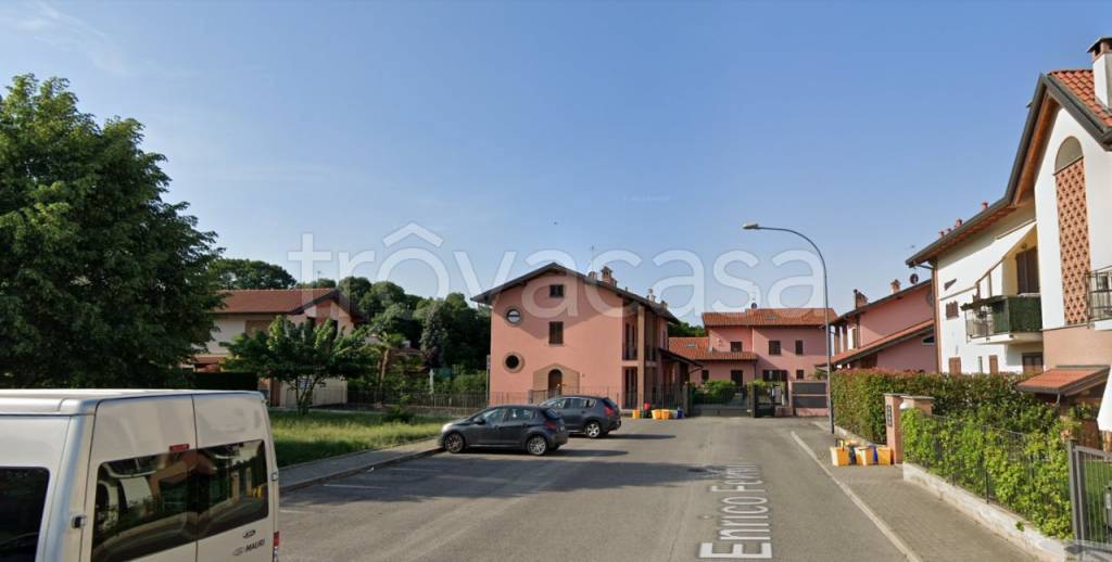 Appartamento all'asta a Lomagna via Enrico Fermi