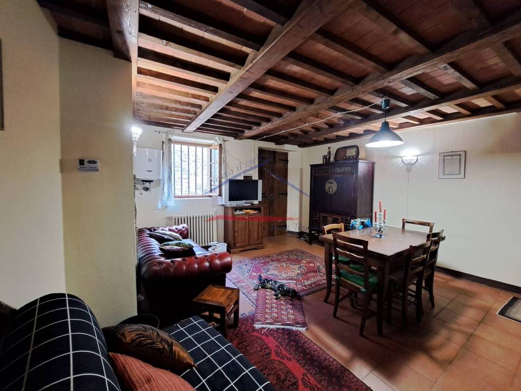 Appartamento in vendita a Subbiano falciano