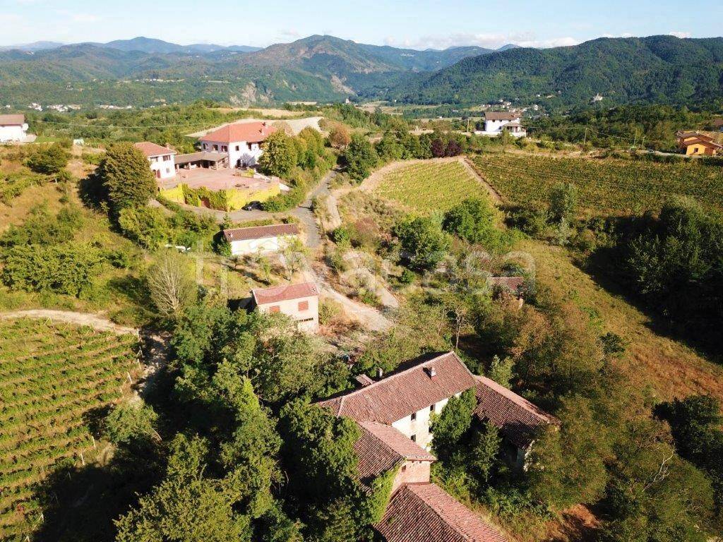 Casale in vendita a Cassinelle