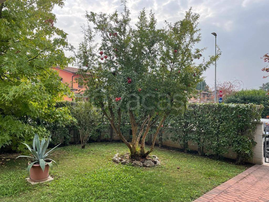 Villa in vendita a Porto Mantovano