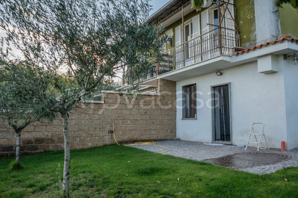 Appartamento in vendita a Canepina sp canepinese