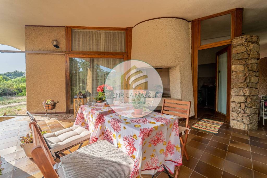 Villa in vendita a Monti via Giuseppe Verdi