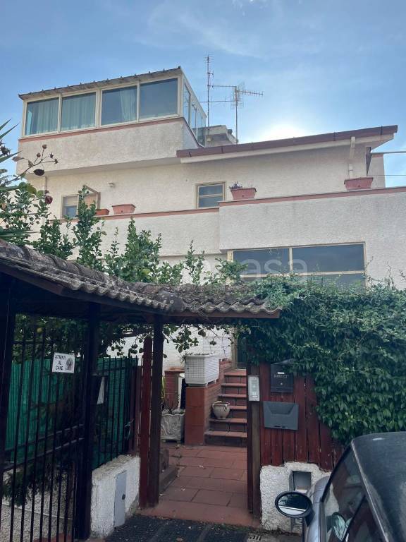 Villa in in vendita da privato a Civitavecchia via dei Gladioli, 29