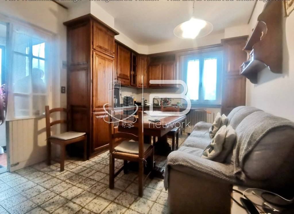 Appartamento in vendita a Seravezza via Fonda