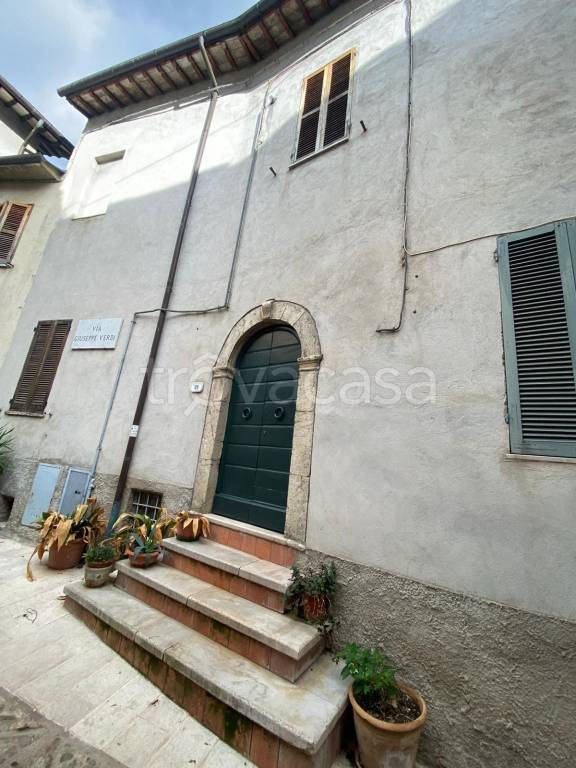 Appartamento in vendita a Terni via Giuseppe Verdi