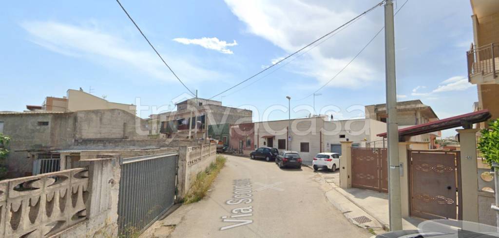 Appartamento all'asta a Pulsano via Scorcora