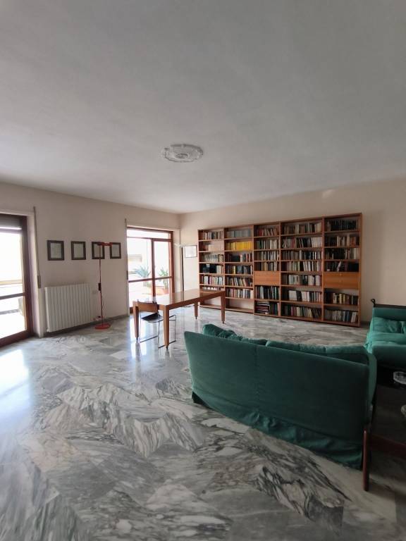 Appartamento in vendita a Lecce via Giuseppe Zanardelli, 10