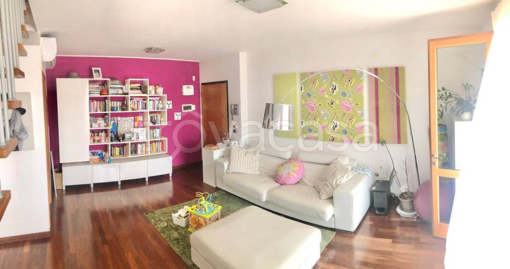 Appartamento in vendita a Dolo via Arino