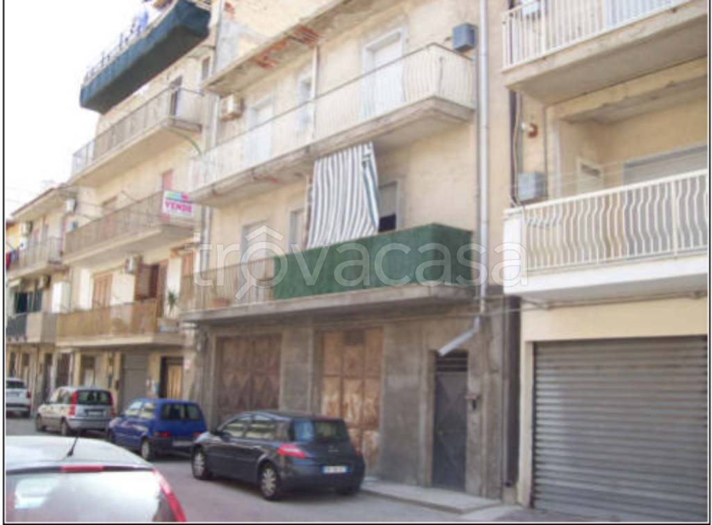 Appartamento all'asta a Gela via stravinski