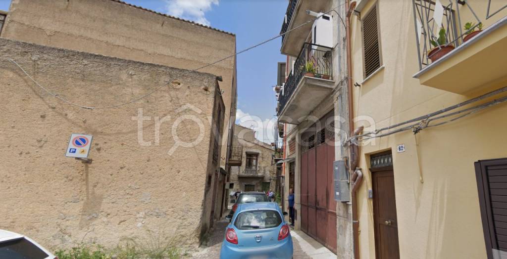 Appartamento all'asta a Corleone vicolo Frattiglione