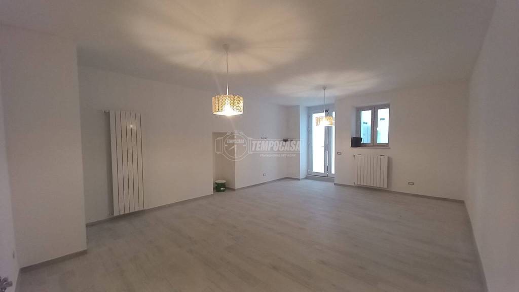 Casa Indipendente in vendita ad Adelfia via john f. Kennedy 38//40