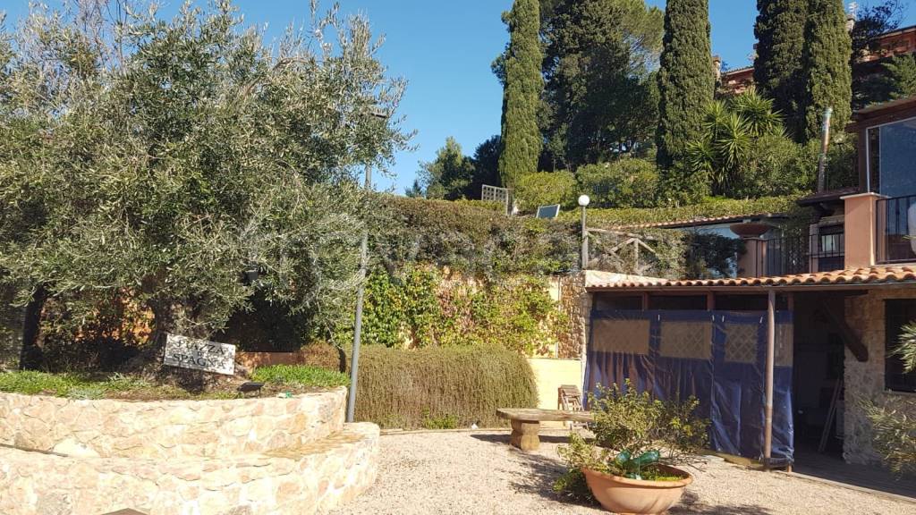 Villa Bifamiliare in vendita a Monte Argentario località Poggio Pertuso