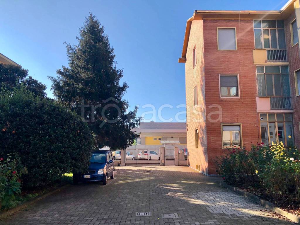 Appartamento in vendita ad Alessandria via Palermo