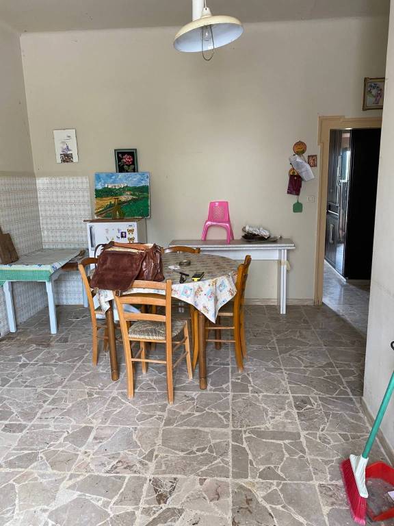 Appartamento in in vendita da privato a Castelvecchio Calvisio via Roma