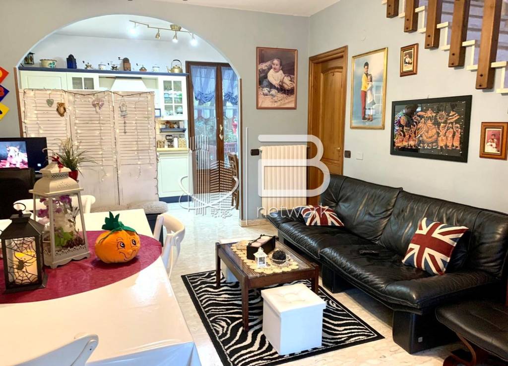 Villa a Schiera in vendita a Montignoso via Marina