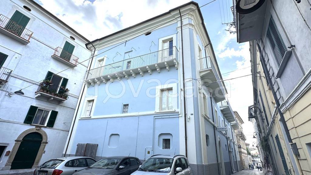 Appartamento in vendita a San Vito Chietino via Tommaso Nobile, 4