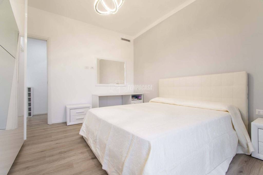 Appartamento in vendita a Olgiate Olona via Alcide de Gasperi