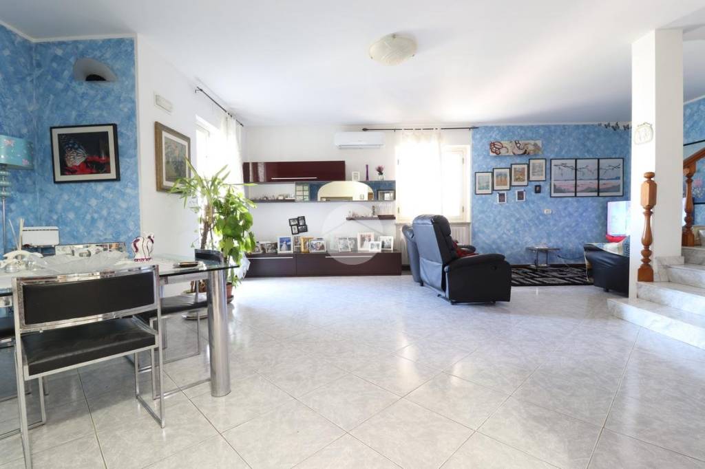 Villa in vendita a Silvi contrada s. Silvestro, 33