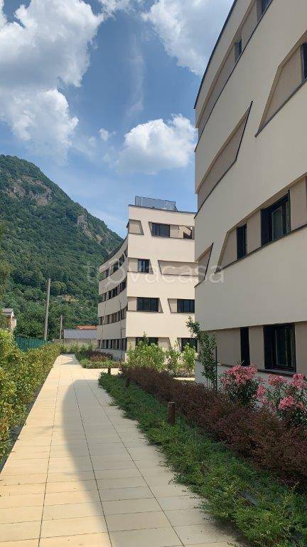 Appartamento in vendita a Canzo via verza, 58