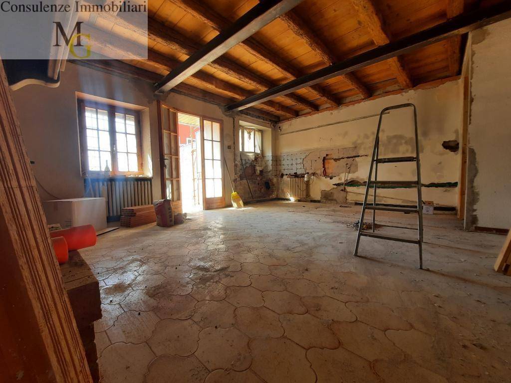 Rustico in vendita a Monteforte d'Alpone