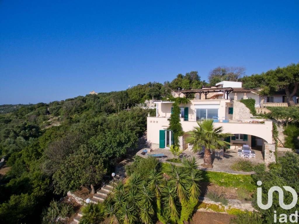 Villa in vendita a Gagliano del Capo via Maremonti