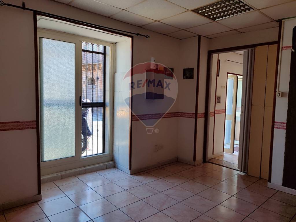 Casa Indipendente in vendita a Catania via Cantone, 14