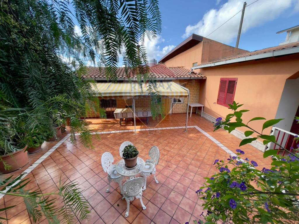 Villa in vendita a Grammichele via Giuseppe Grosso, 16