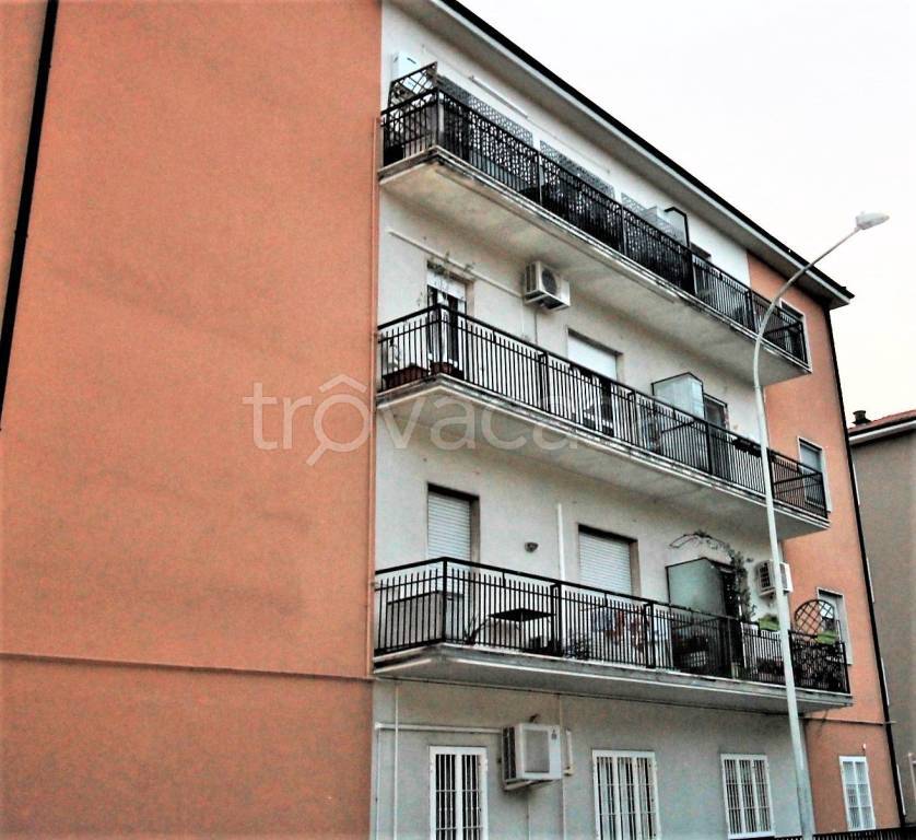 Appartamento in vendita a Cernusco sul Naviglio via Trieste, 26