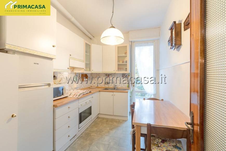 Appartamento in vendita a Correggio via Conte Girolamo, 5