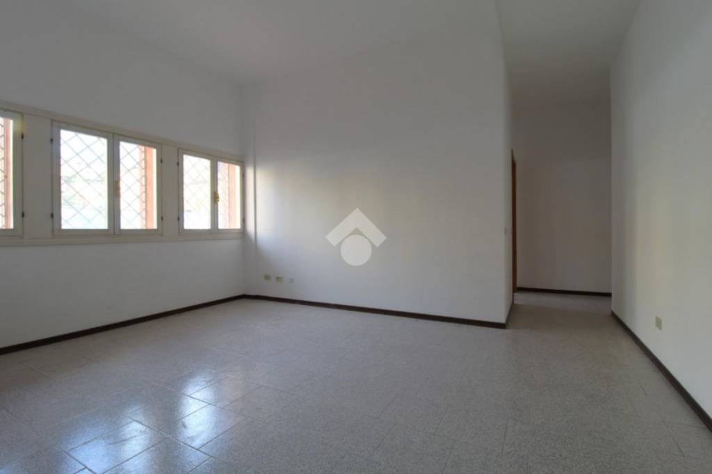 Appartamento in vendita a Lecco via Camillo Benso di Cavour