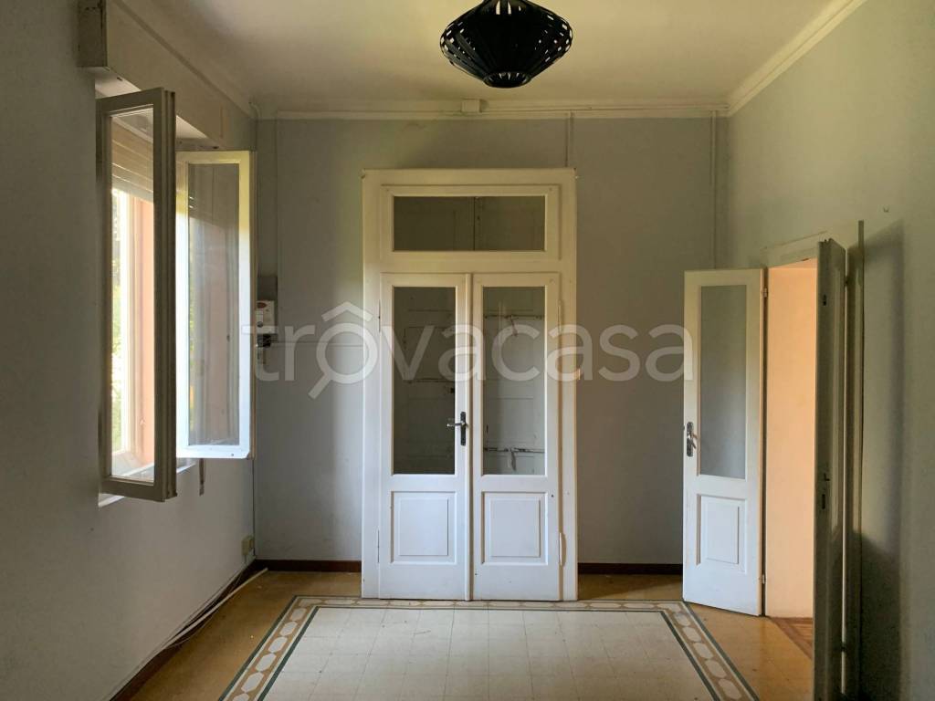 Villa in vendita a Curtatone