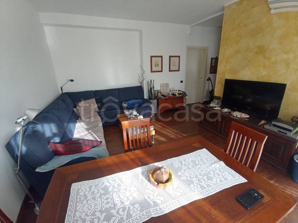 Appartamento in vendita a Brugherio via Quarto