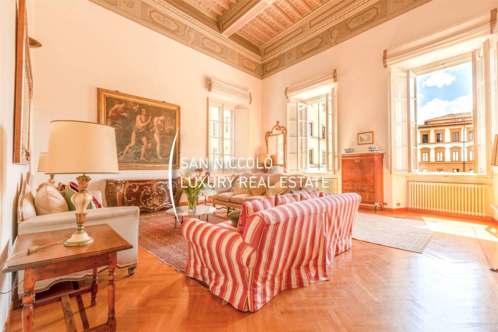 Appartamento in vendita a Firenze piazza di San Lorenzo